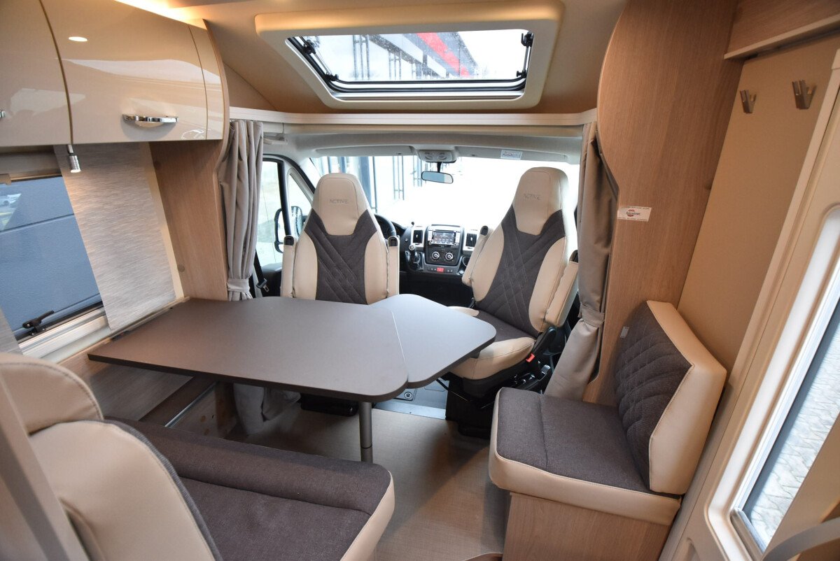 BÜRSTNER NEXXO VAN T 590 G Wohnmobil mieten - AlpacaCamping