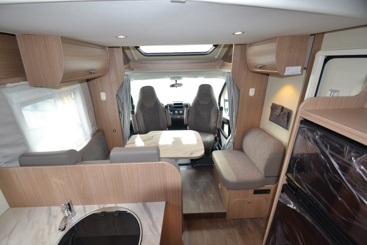 CARADO T 447 EDITION 15 Wohnmobil mieten - AlpacaCamping